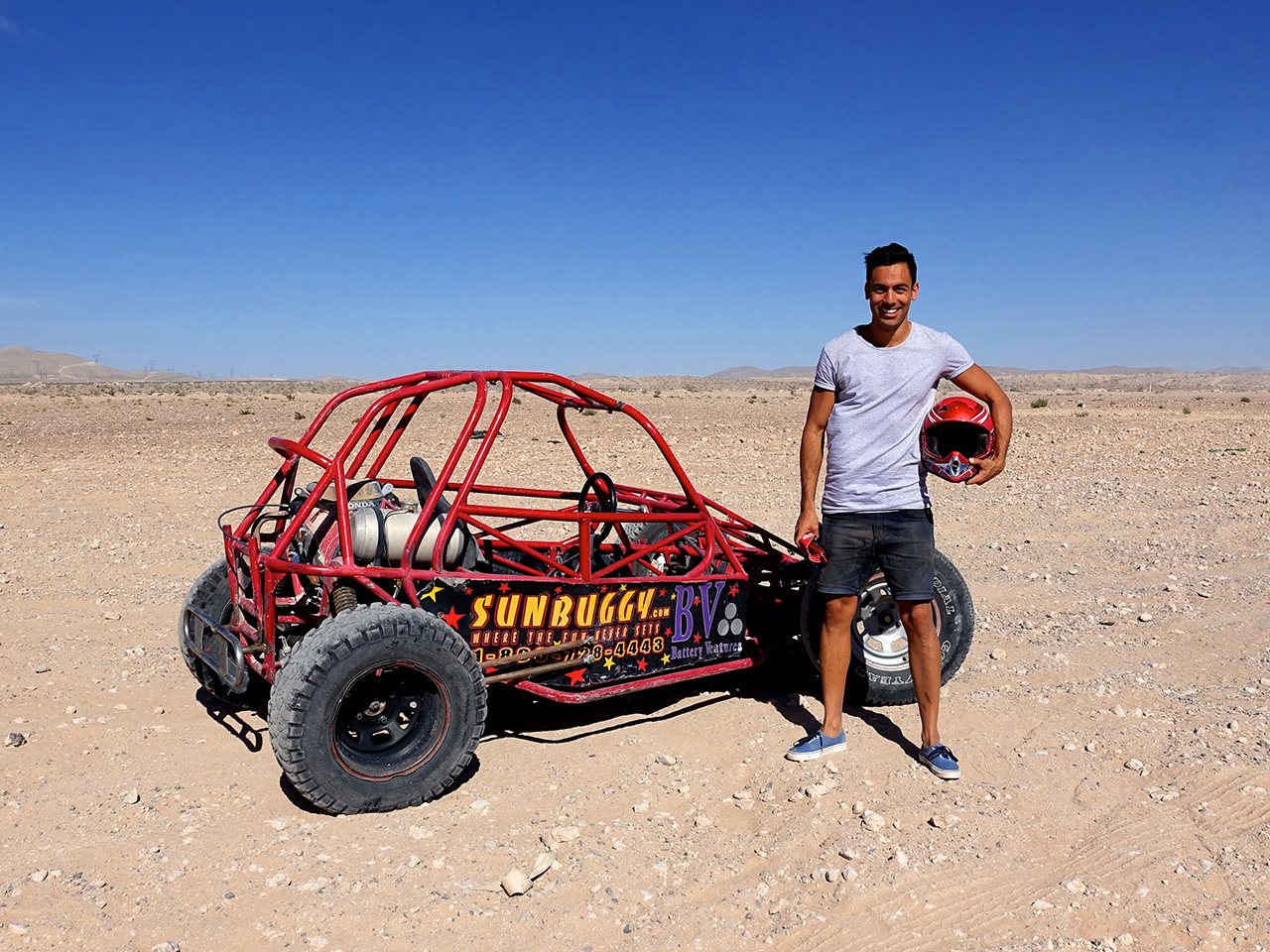 Hitting the sands of Las Vegas with Sun Buggy | Expedia